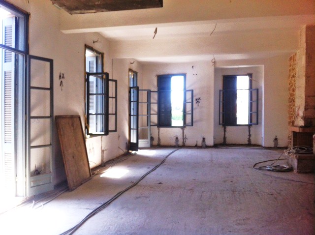 ΠΩΛΕΙΤΑΙ ή ΕΝΟΙΚΙΑΖΕΤΑΙ ΚΤΙΡΙΟ ΣΤΟ ΘΗΣΕΙΟ – BUILDING IN THISEION FOR ...